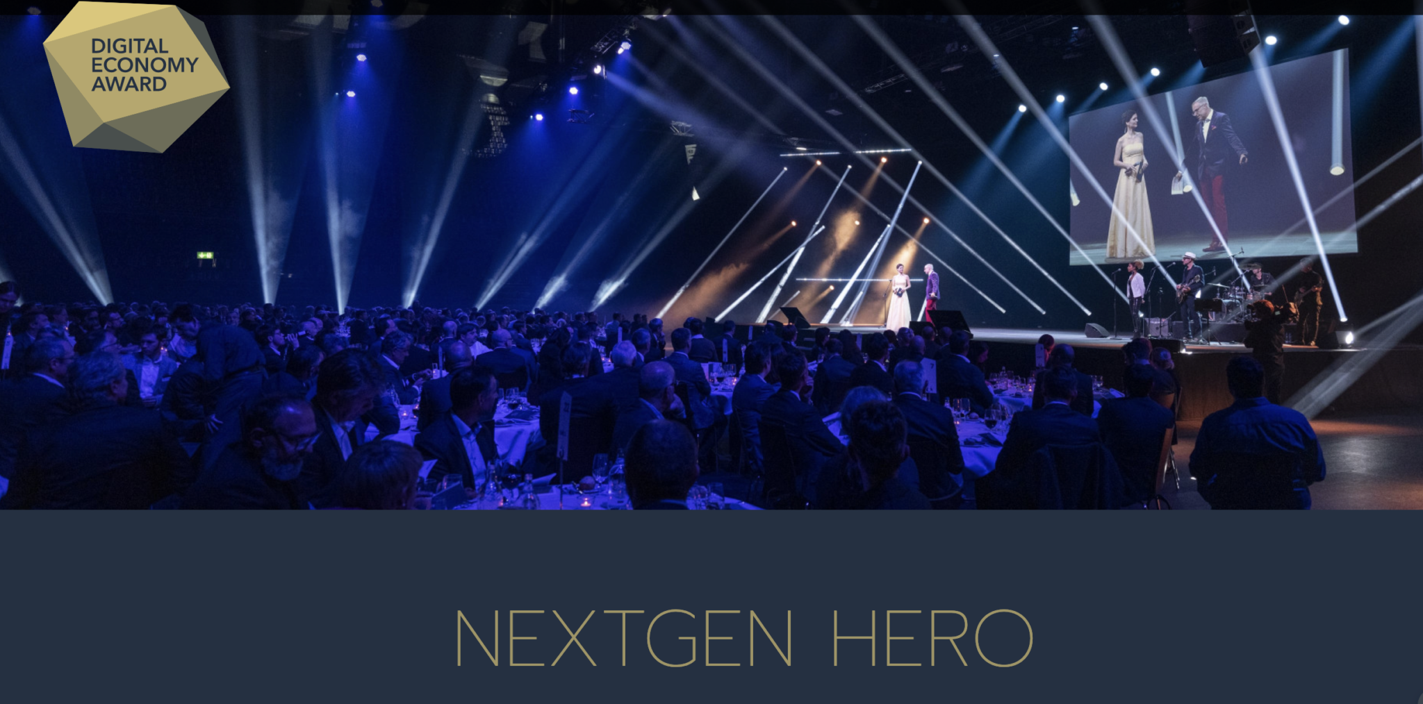 Wanted: Digital Heroine and Digital Hero of the Year